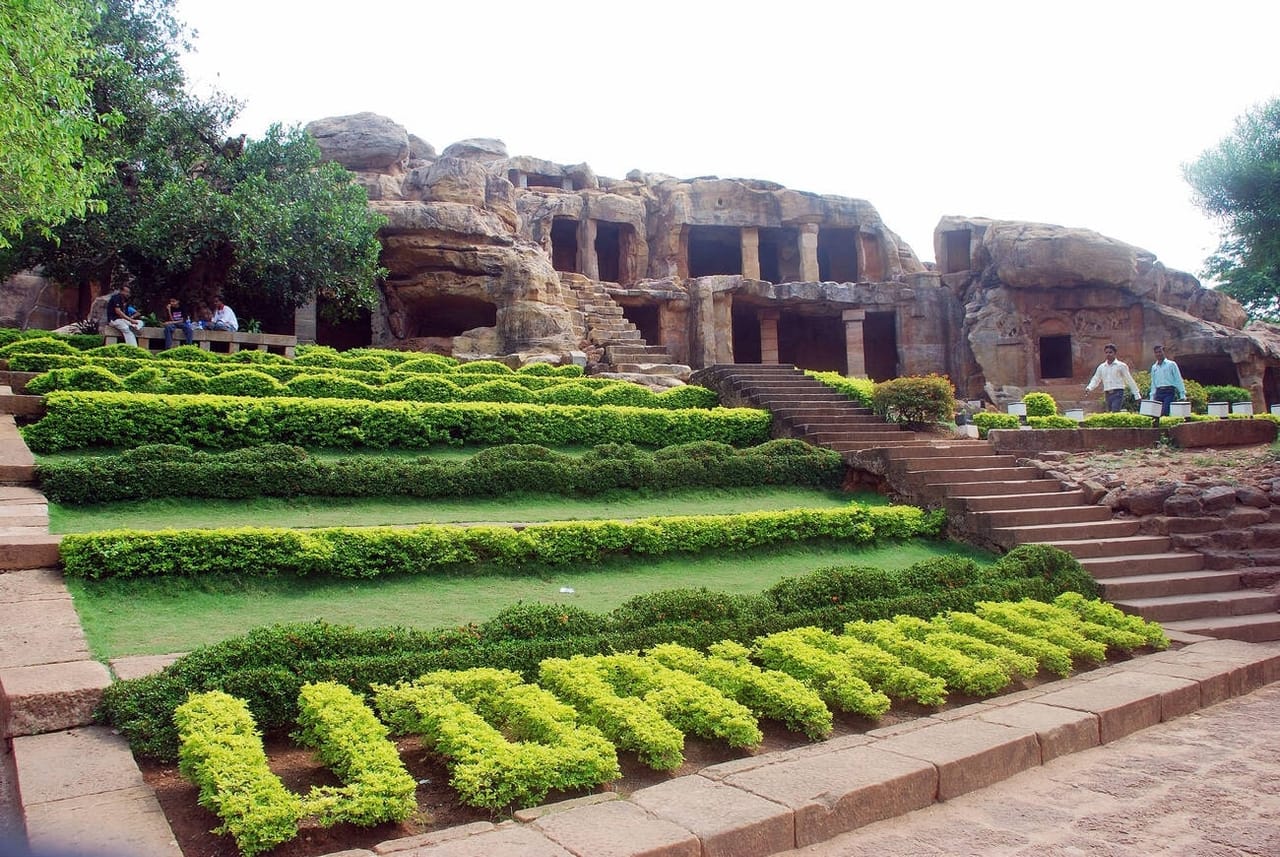 Top 23 Places to Visit in Odisha: A Traveler's Guide