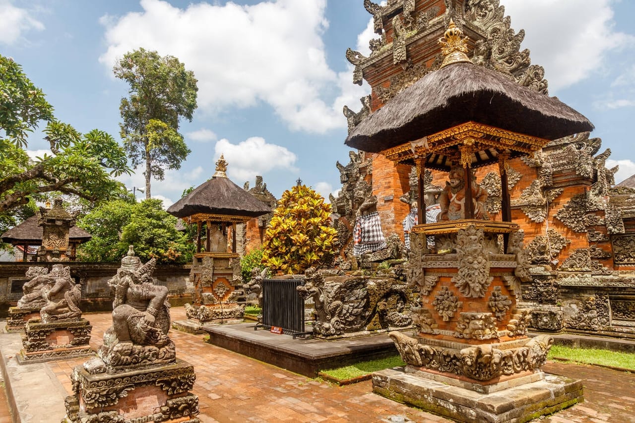 Puseh Batuan Temple In Bali: Ancient Hindu Shrine(Updated)