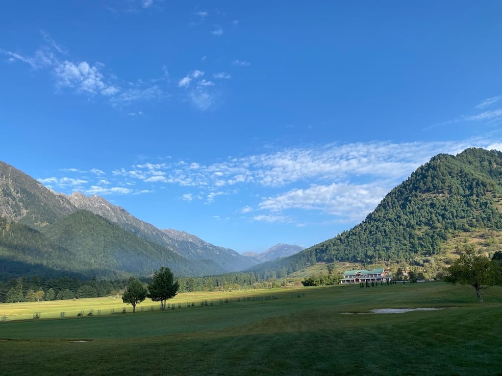 Top 20 Places To Visit In Pahalgam. For amazing trip to Kashmir!