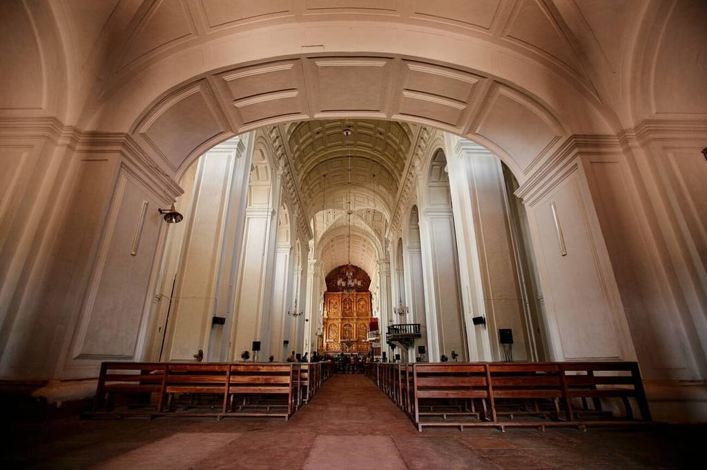 Basilica of Bom Jesus Goa: 400-Year-Old Iconic Church in Goa