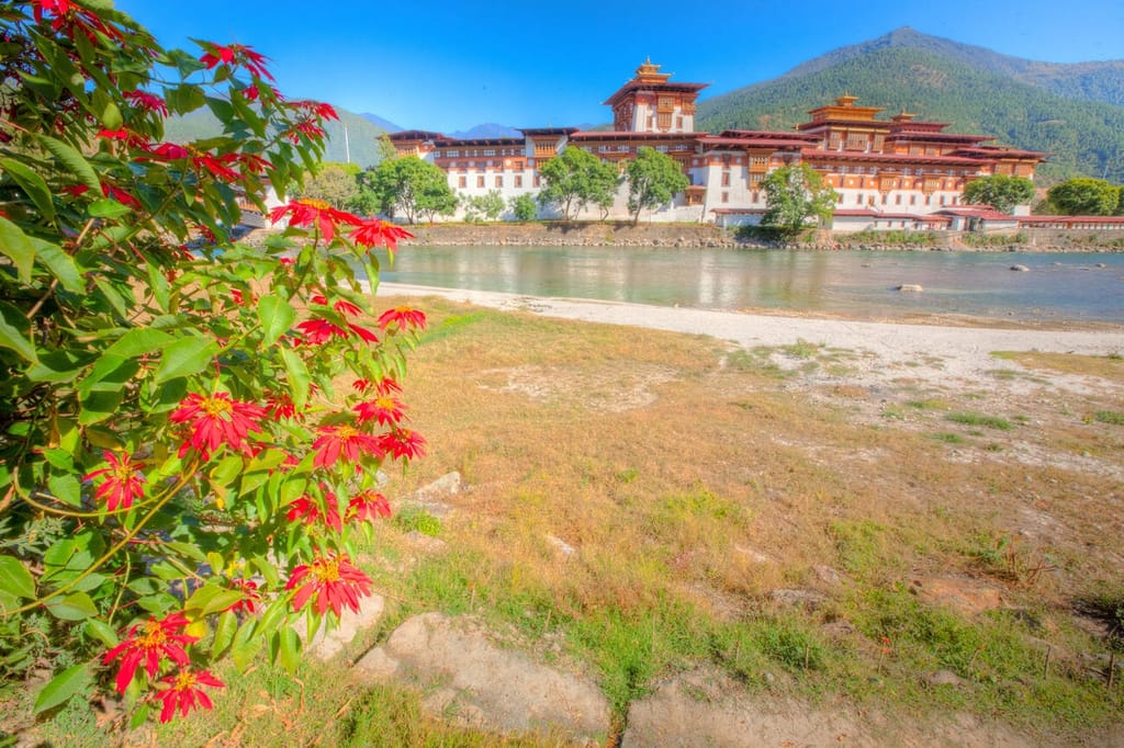 Bhutan In Autumn: Weather, Festivals, Places to Visit & More!