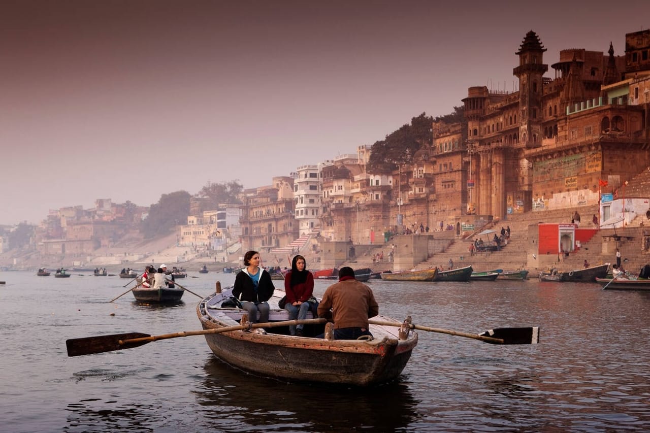 15+ Local Food In Varanasi: Complete Guide for 2026