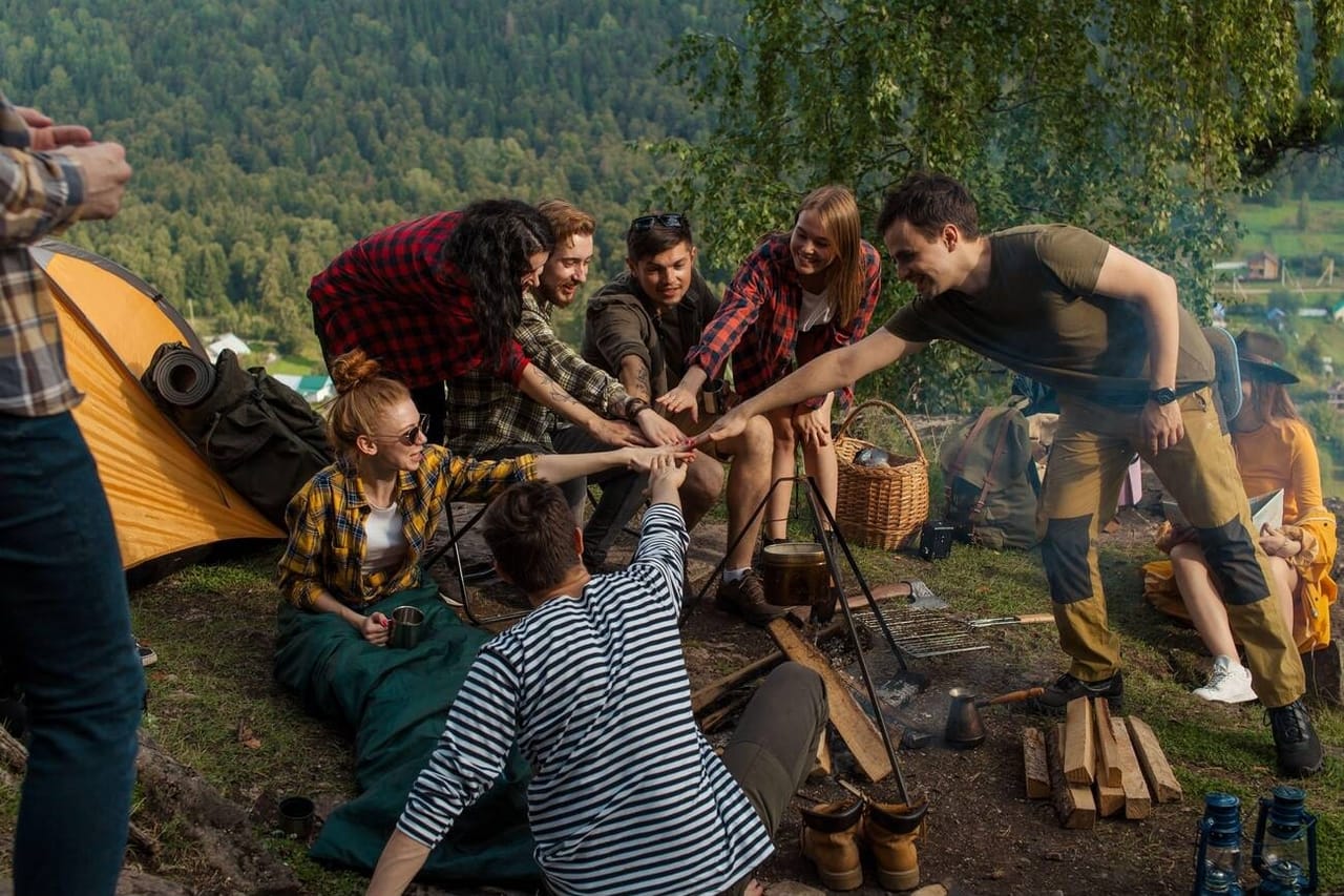 Top 10 Best Team Outing Places in Pune | Boost Team Spirit