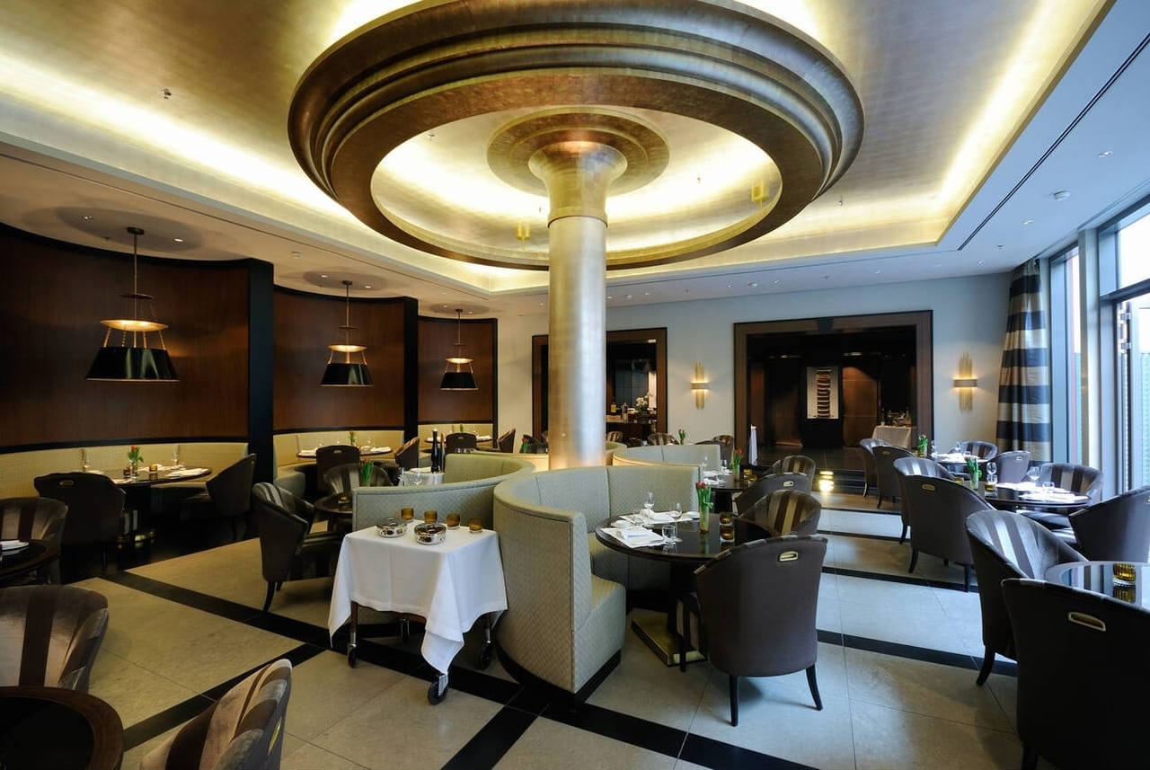 7 Best Restaurants in Lucknow: A Local's Guide