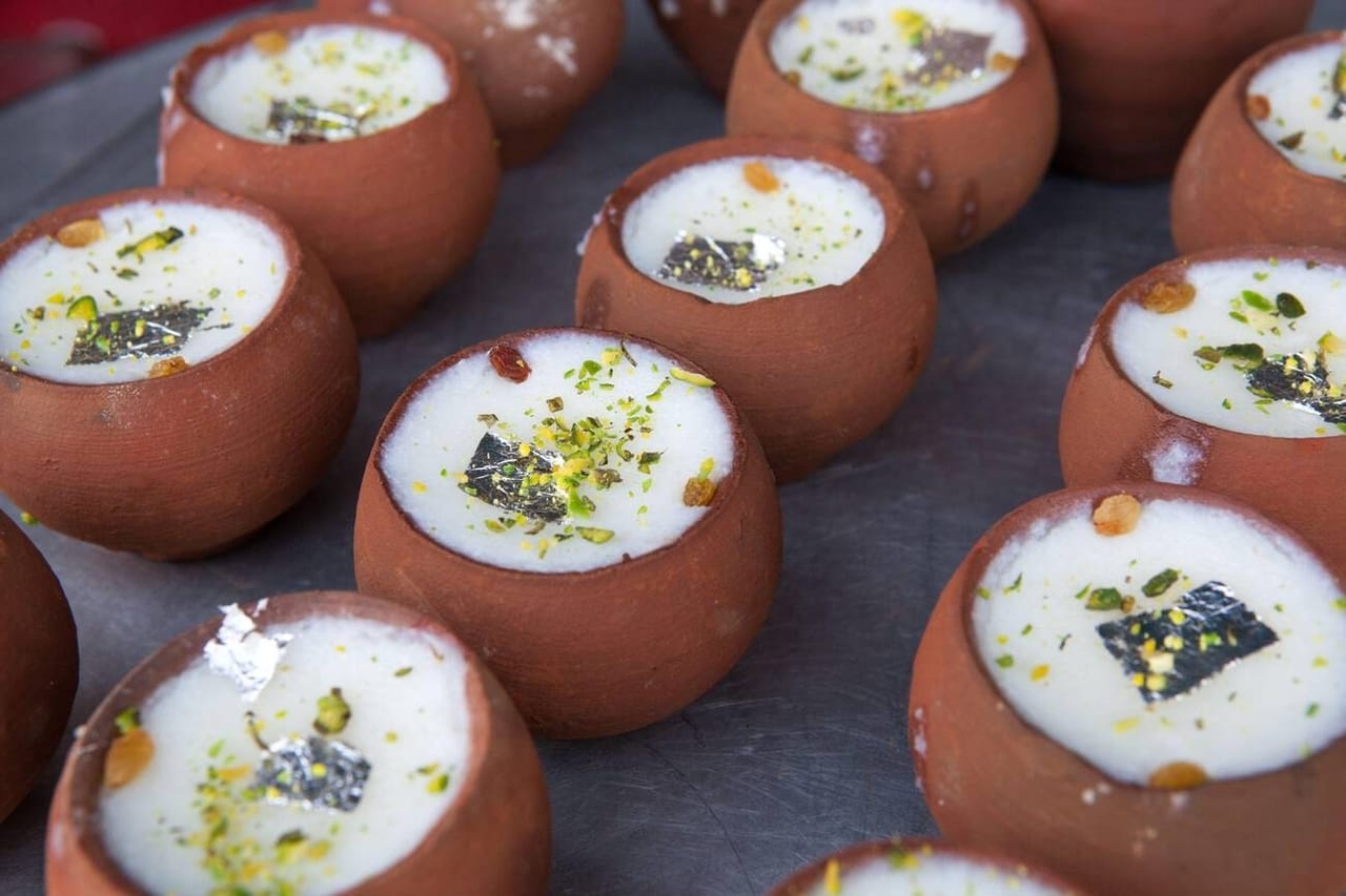 Top 28 Places to Eat in Kolkata: From Street Food to Fine Dine
