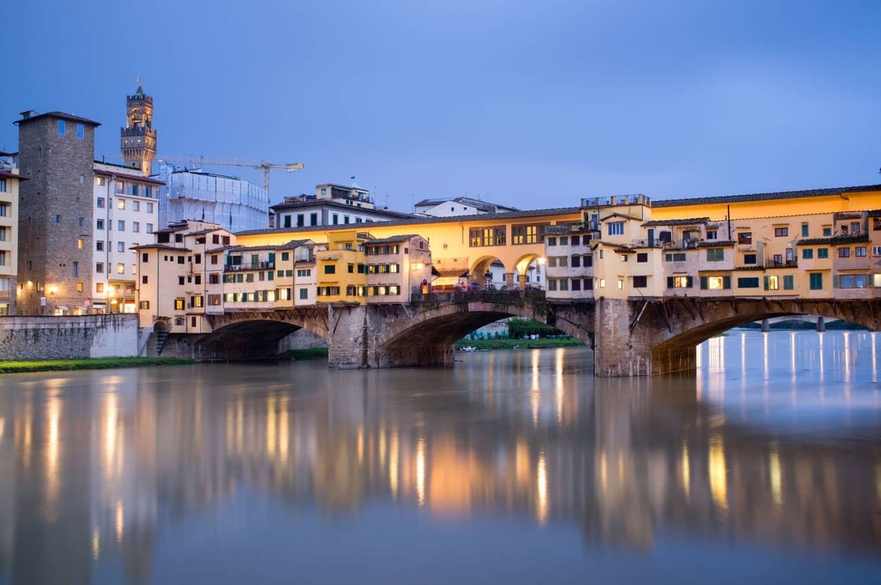 World’s Most Unusual Bridges: Guide to Man-Made Wonders