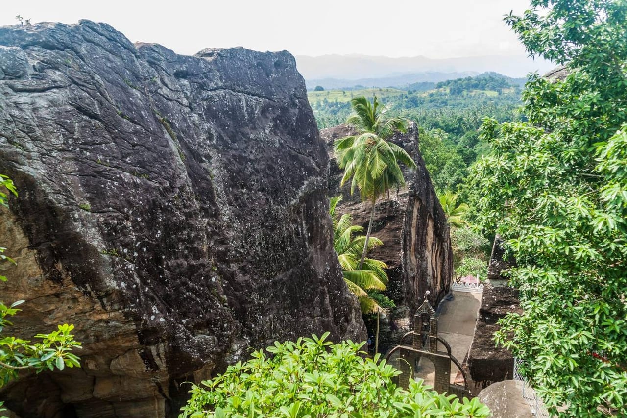 Aluvihare Temple: Unveiling Hidden Mysteries