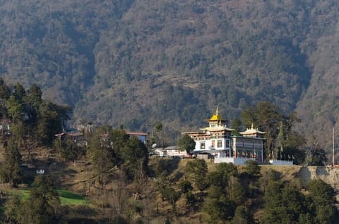 18 Best Places to Visit in Tawang | Location and Travel Tips