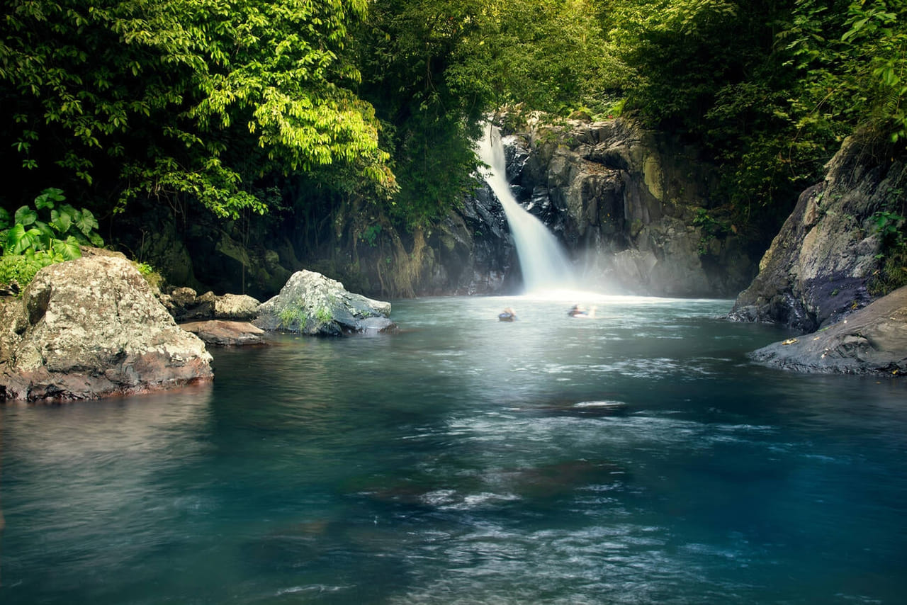 Explore Aling Aling Waterfall: Bali's Ultimate Adventure Spot