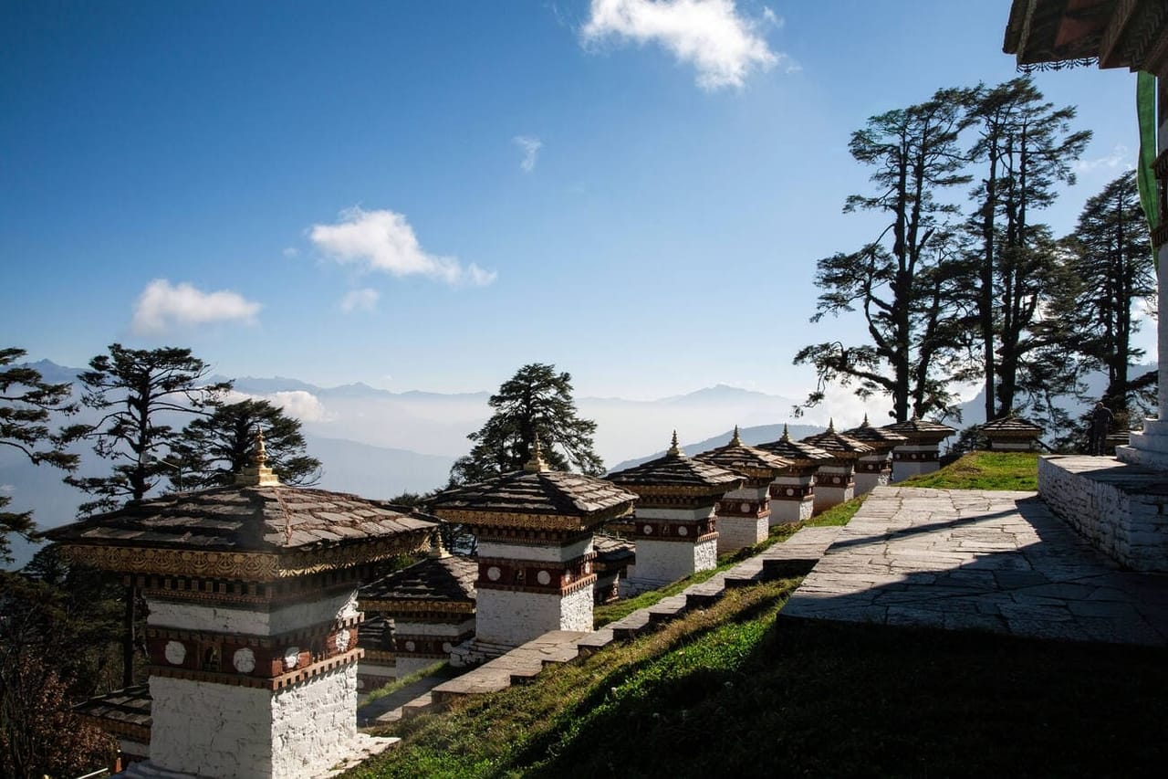 Phobjikha Valley- Know everything from Route to Tourist Attractions