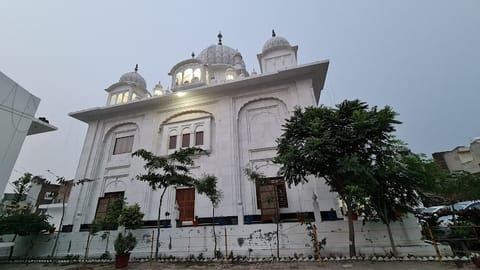 12 Gurudwaras in Amritsar: Golden Temple & Top Places to Visit