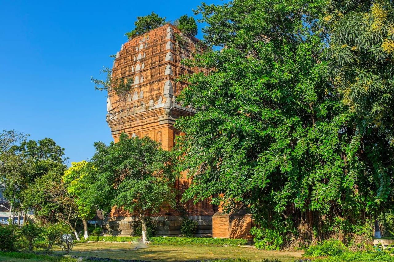 Explore The Thap Doi Twin Towers In Vietnam For Spiritual Retreat