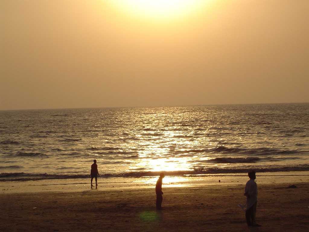 Versova Beach: All You Need To Know About This Hidden Gem