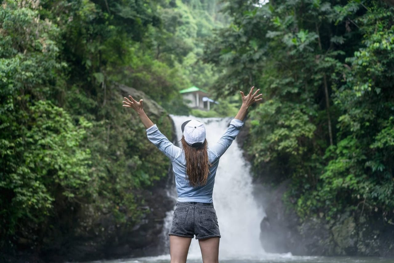 Explore Aling Aling Waterfall: Bali's Ultimate Adventure Spot