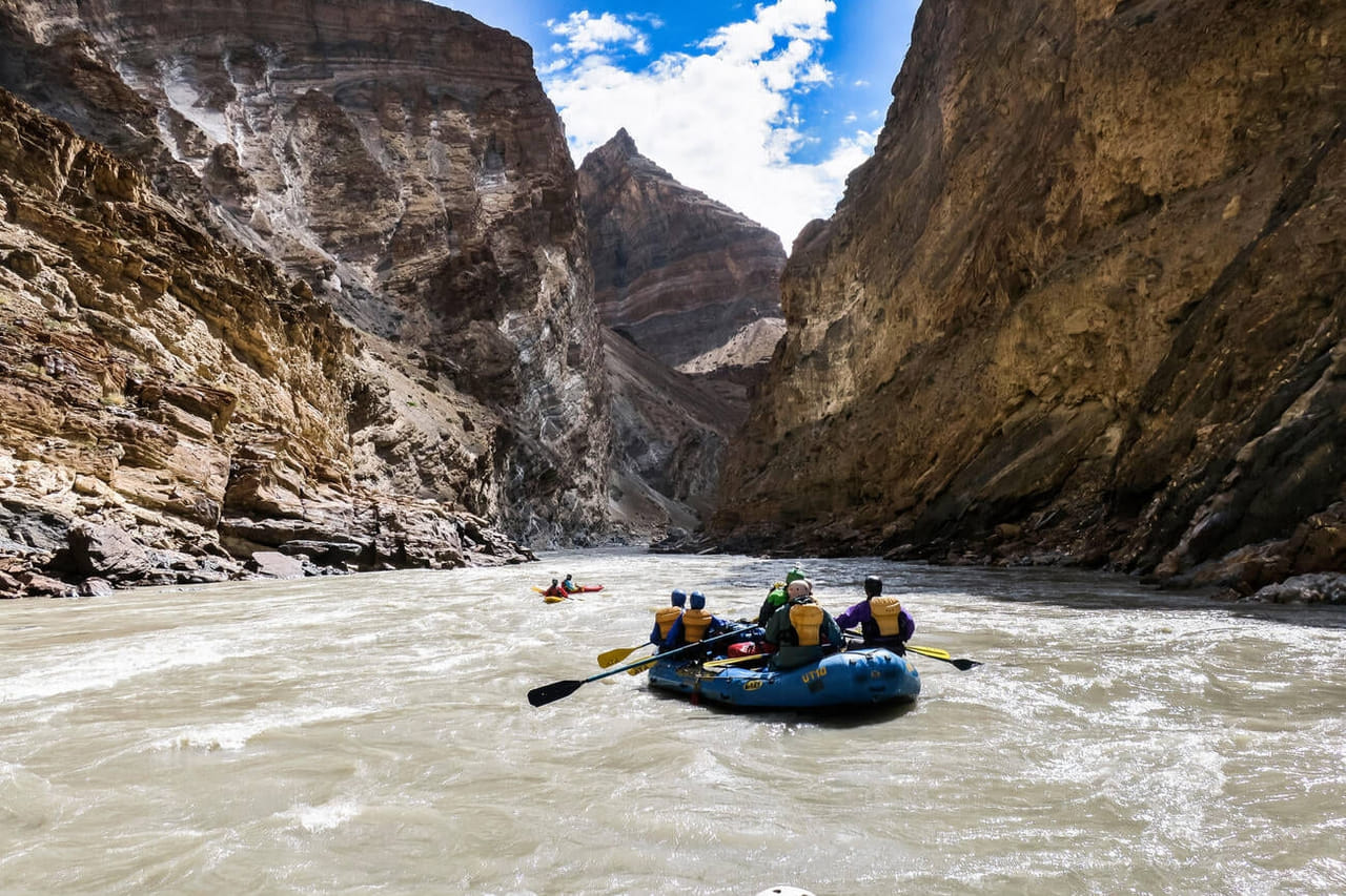 Chilling Village in Ladakh: The Complete Guide for Adventurers