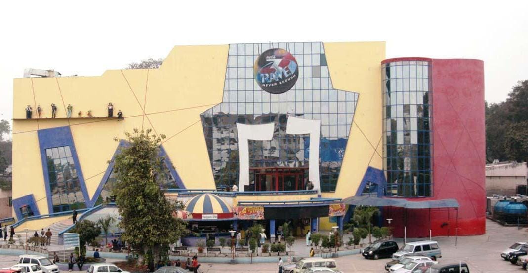 7 Amazing Places for Shopping in Kanpur: Best Shopping Guide