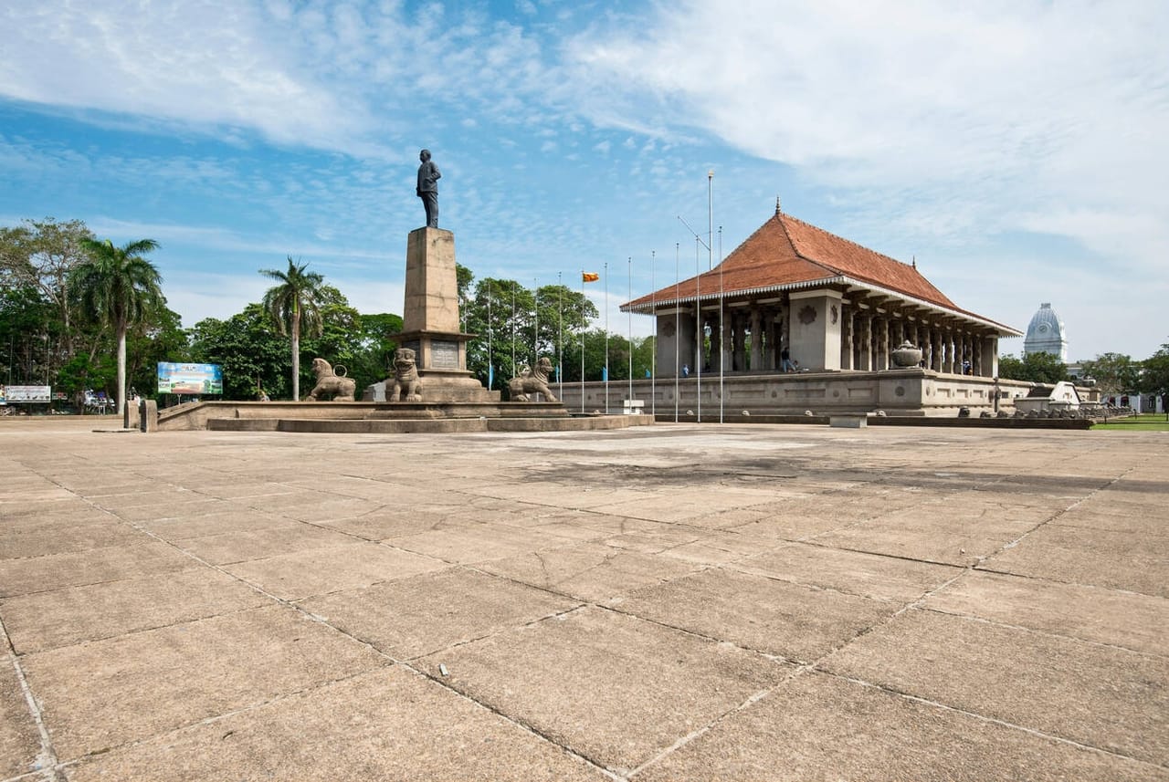 12 Things To Do At Independence Memorial Hall in Colombo