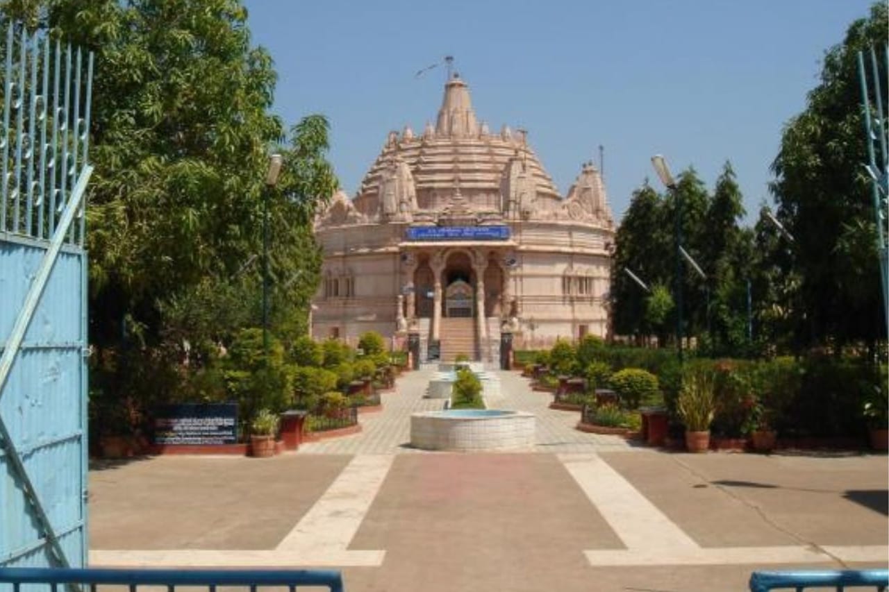 Famous Temples in Guntur: 15 Must-Visit Sacred Sites, Travel Tips
