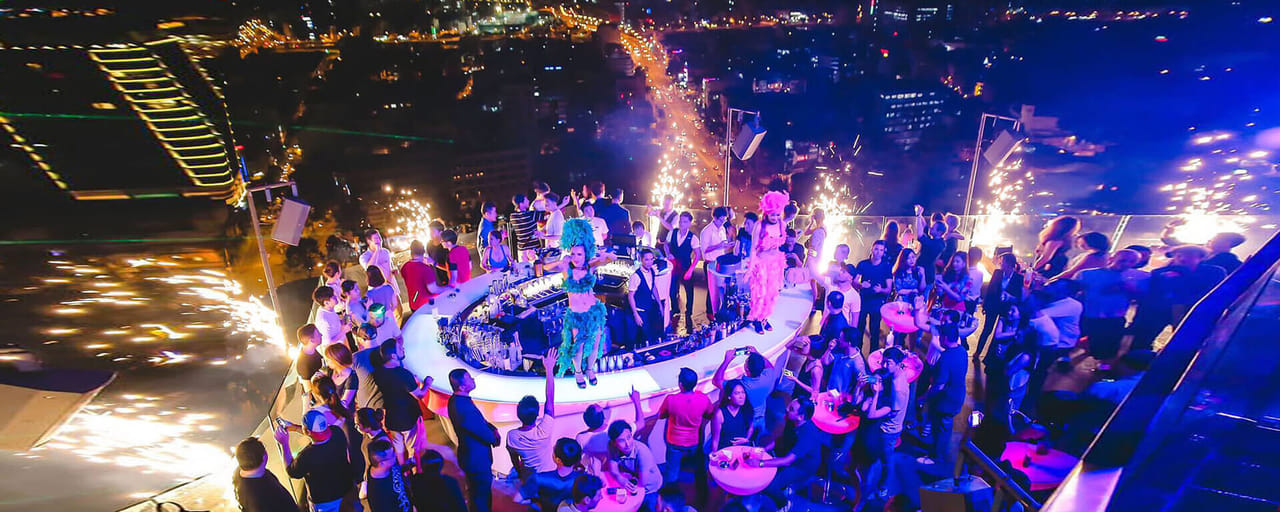 16 Lively Party Places In Baku: Best Nightclubs, Bars, Lounges