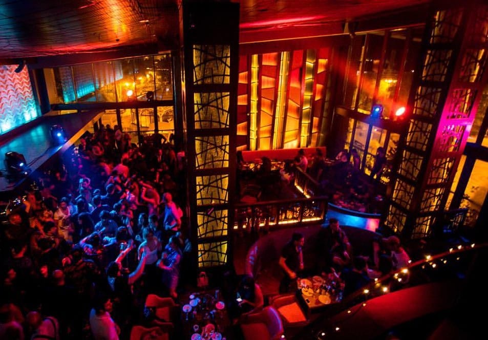 16 Lively Party Places In Baku: Best Nightclubs, Bars, Lounges