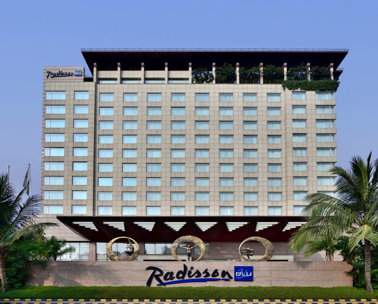 Visit Indore's Treasure Island Mall: A Shopper's Paradise
