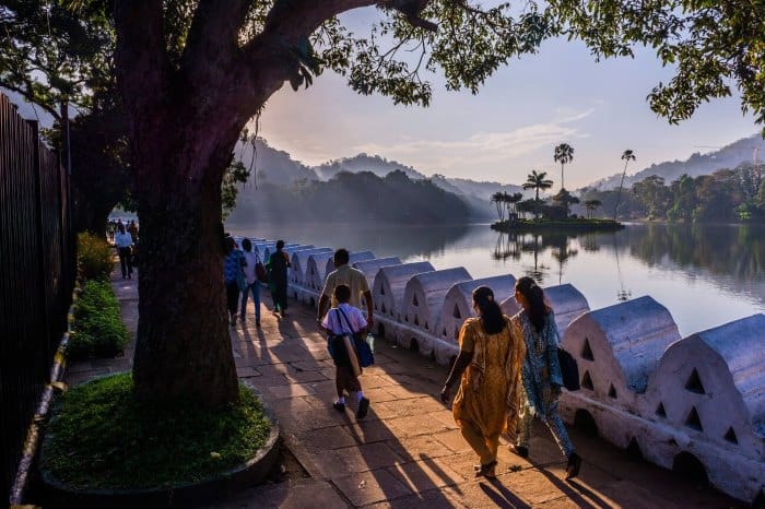 Top 19 Things To Do At Kandy Lake:Explore Heart of Kandy