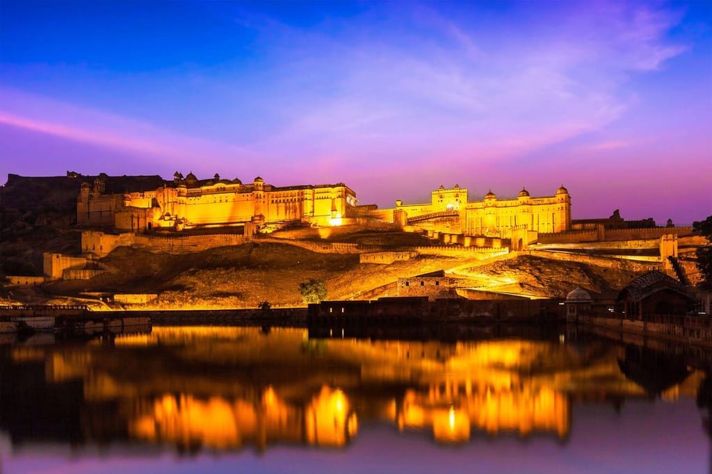 31 Amazing Places To Visit In India At Night