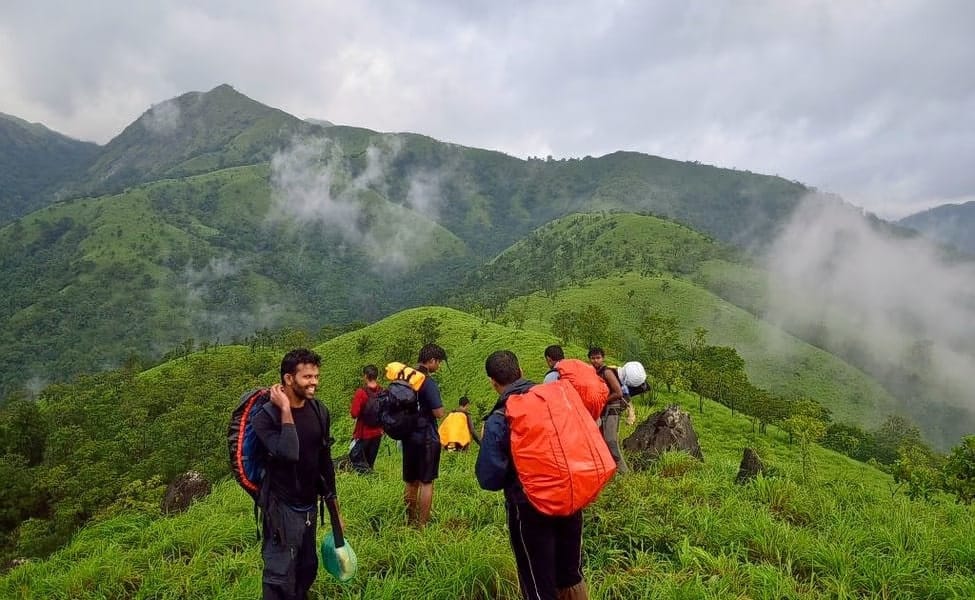 Top 10 Team Outing Places Near Pune: Corporate Outings!