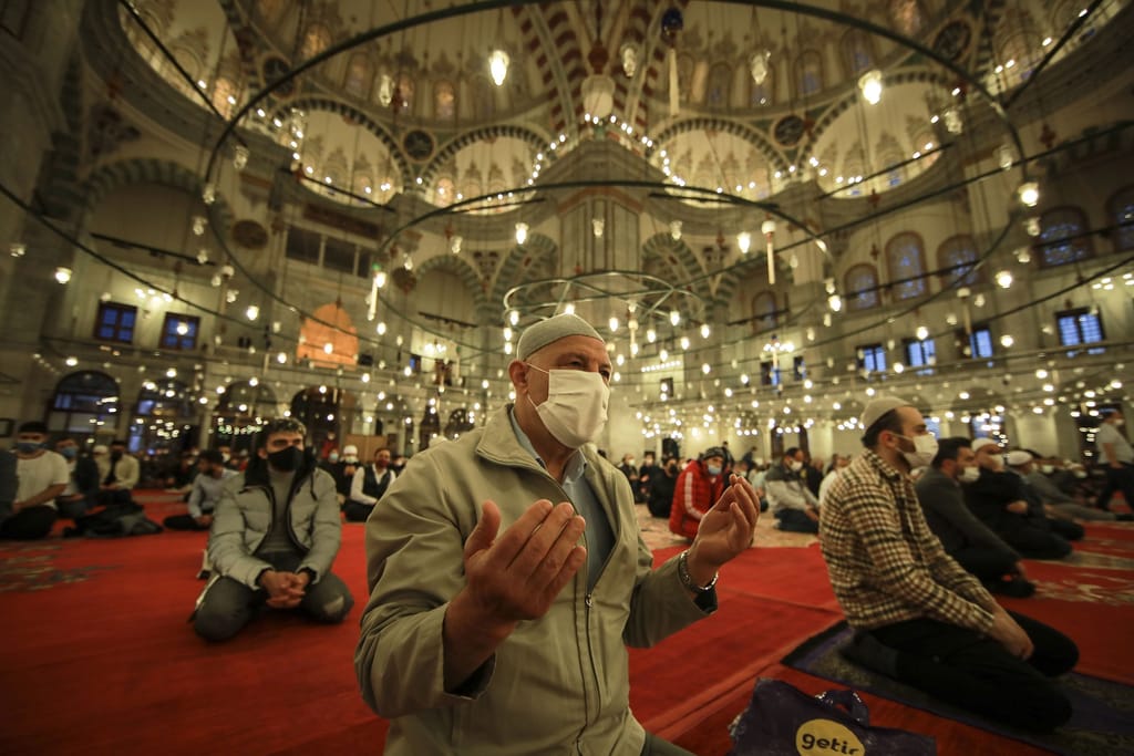 Ramadan Festival In India 2026: Top 6 Cities To Celebrate