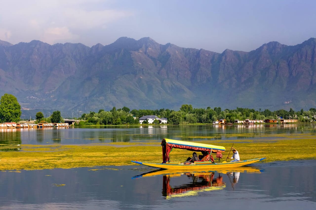 Dal Lake, Srinagar | All you need to know | Expert Guide 2026