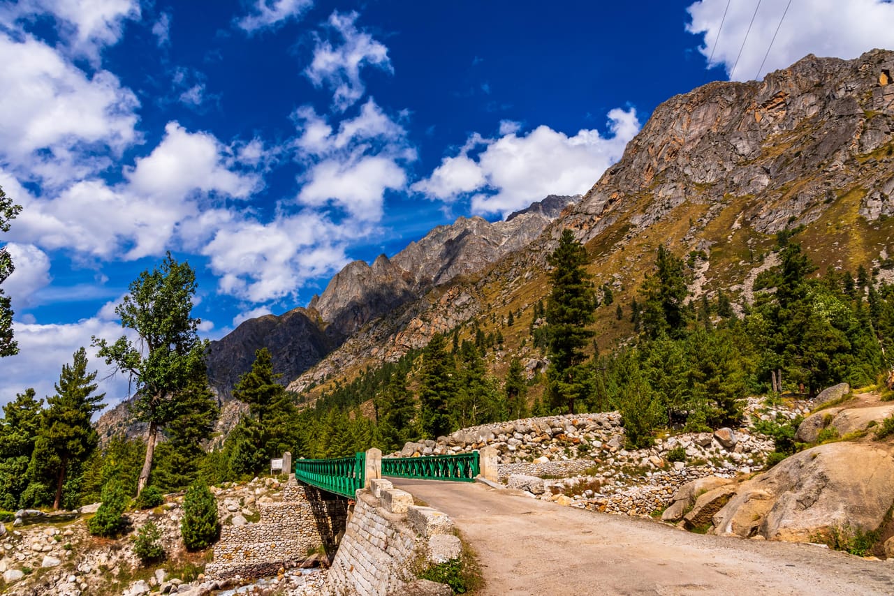 Manali To Spiti Valley 2026: Route, Itinerary & Travel Guide