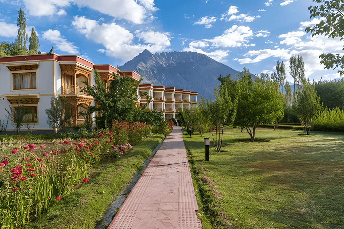 15 Amazing Hotels in Leh Ladakh to Book in 2026