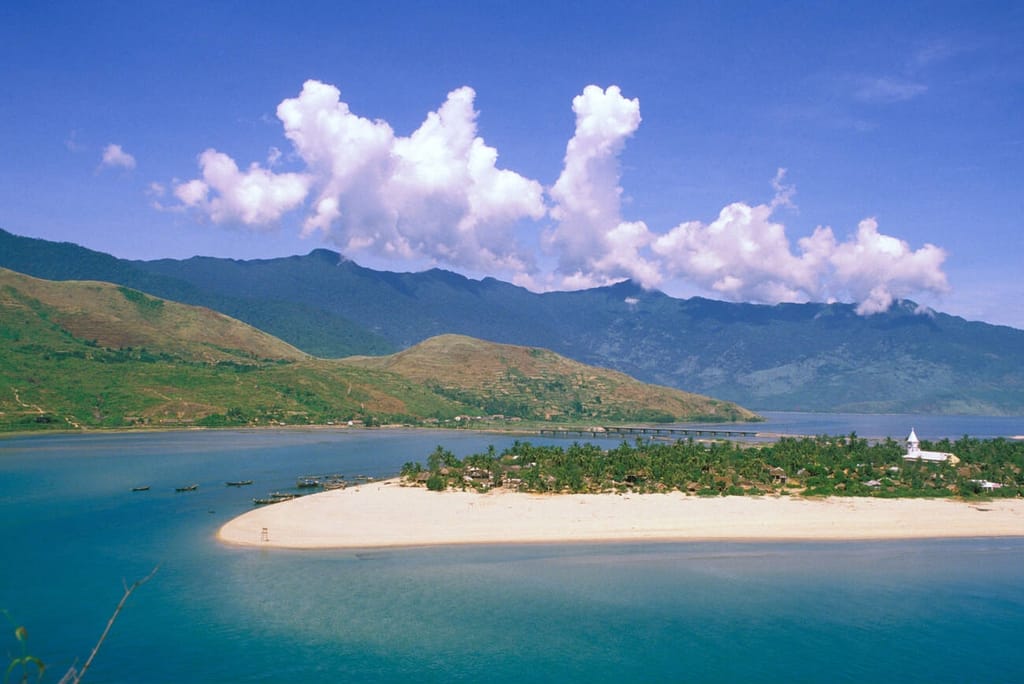 Lang Co beach: Ultimate Adventure Waiting for You in 2026