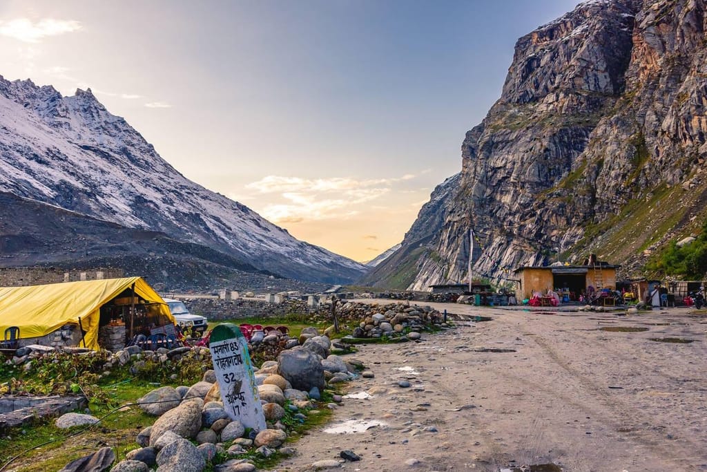 Rohtang Pass Manali Guide | Permit, Weather, Activities & Tips