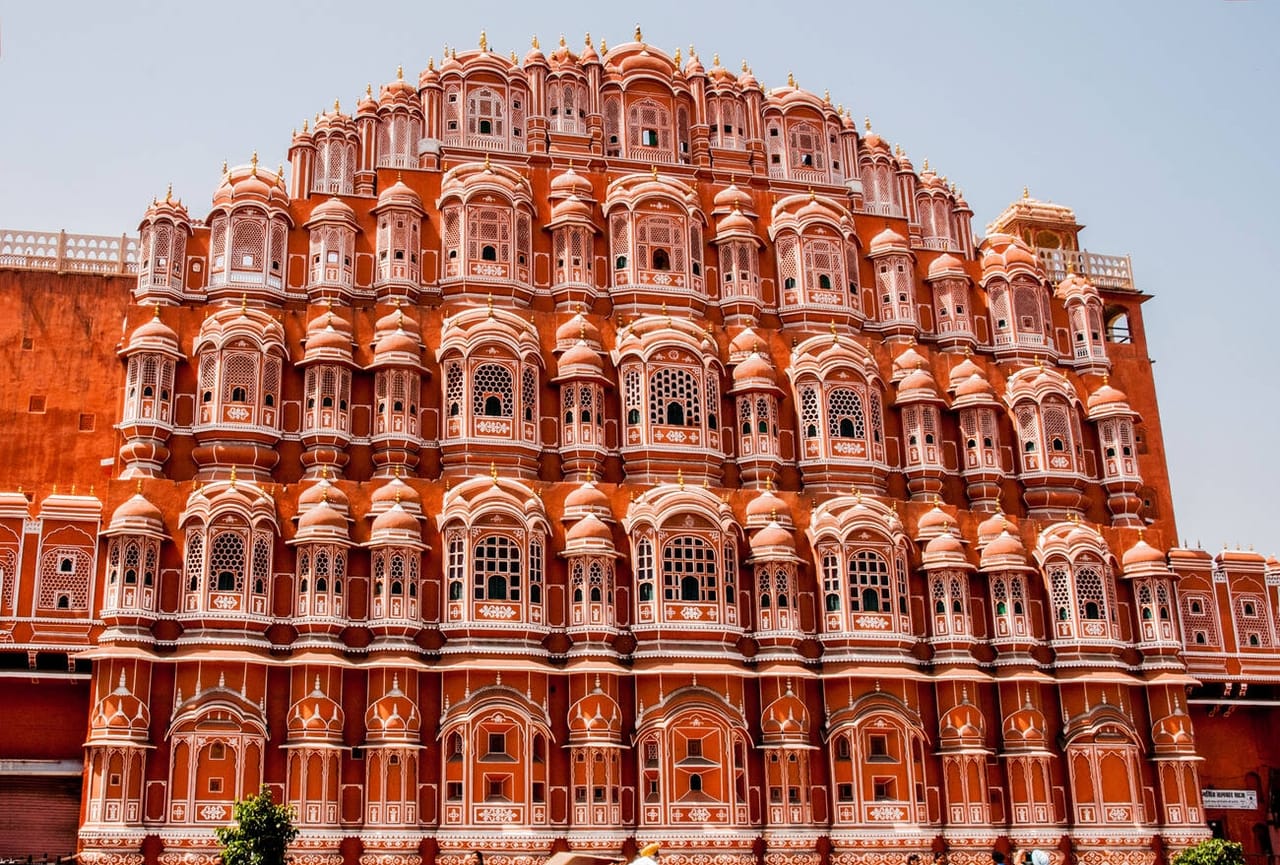 Hawa Mahal Jaipur: Complete Travel Guide to the Wind Palace