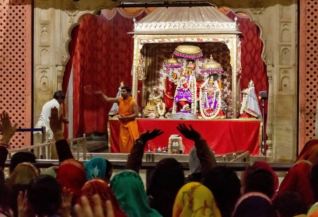 12 Top Krishna Temples In India To Visit In 2026