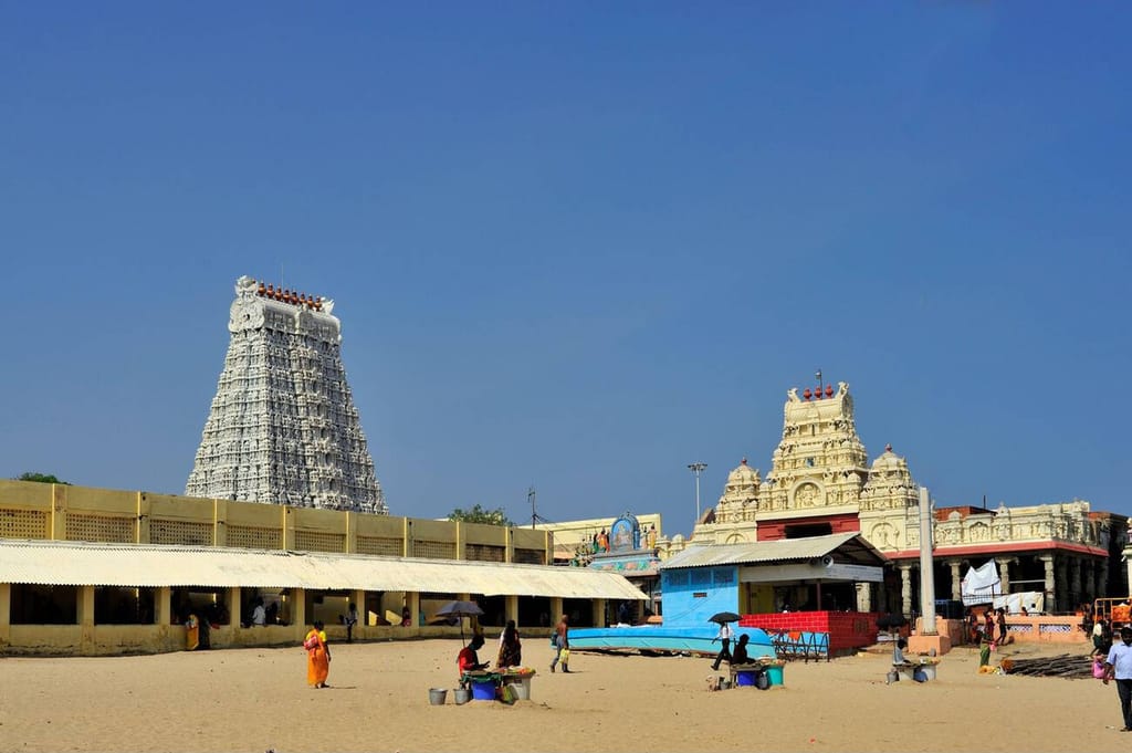 Thiruchendur Murugan Temple: A Complete Travel Guide