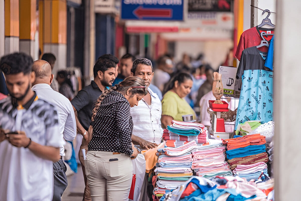 Pettah Market Sri Lanka: Ultimate Guide to Colombo’s Busiest Bazaar