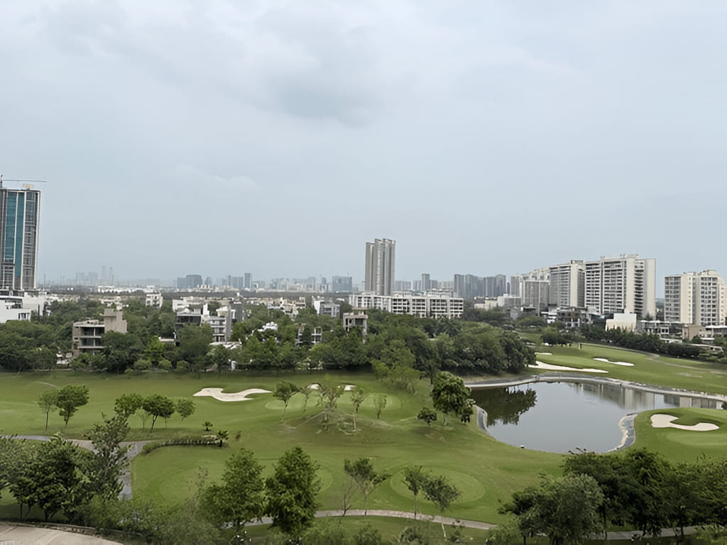 20 Popular Places to Visit in Noida - Parks, Malls & Landmarks
