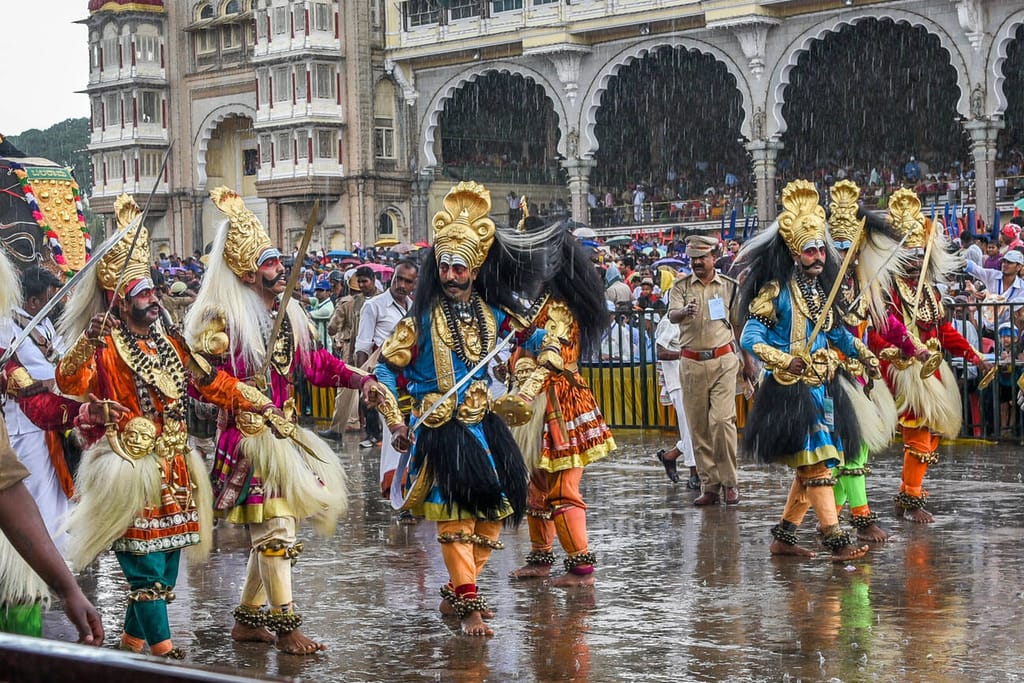 Mysore Dasara 2026: Dates, How To Reach, & More!