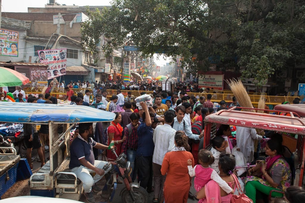 Sadar Bazaar Delhi - Ultimate Shopping Guide 2026