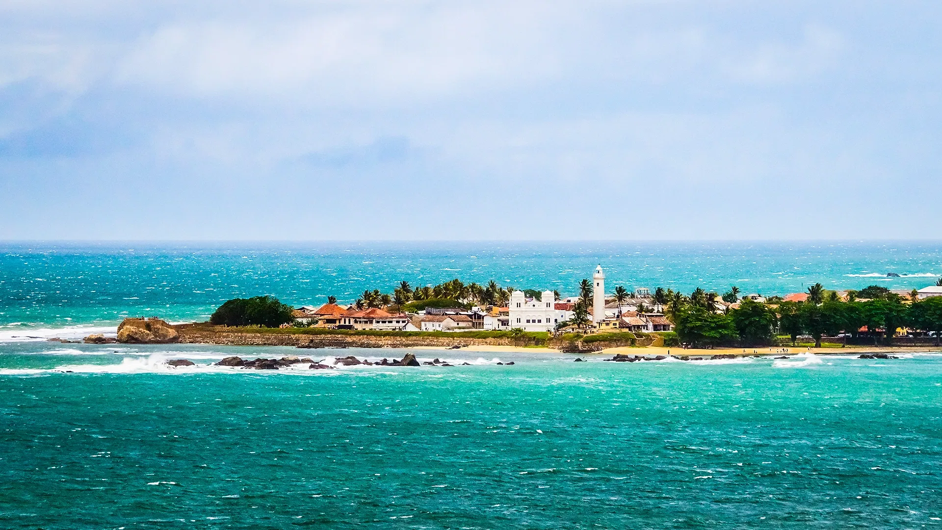 8-Day Sri Lanka Group Tour: Sigiriya, Kandy, and More