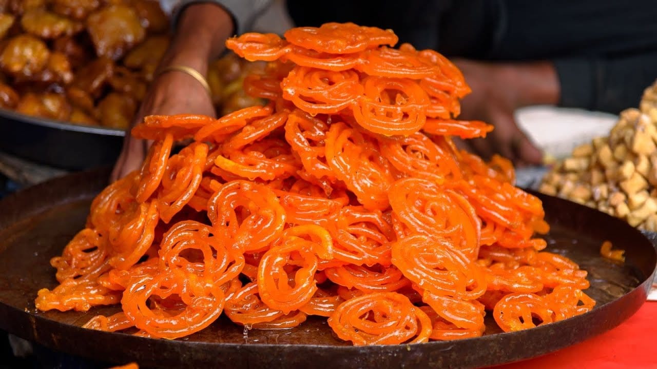 Sarafa Bazaar Indore: All You Need To Know Before You Go