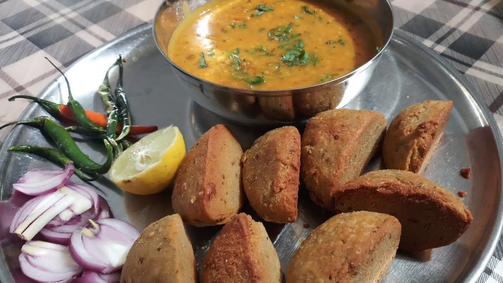 Sarafa Bazaar Indore: All You Need To Know Before You Go