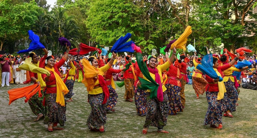 Dol Purnima 2026 | All You Need to Know